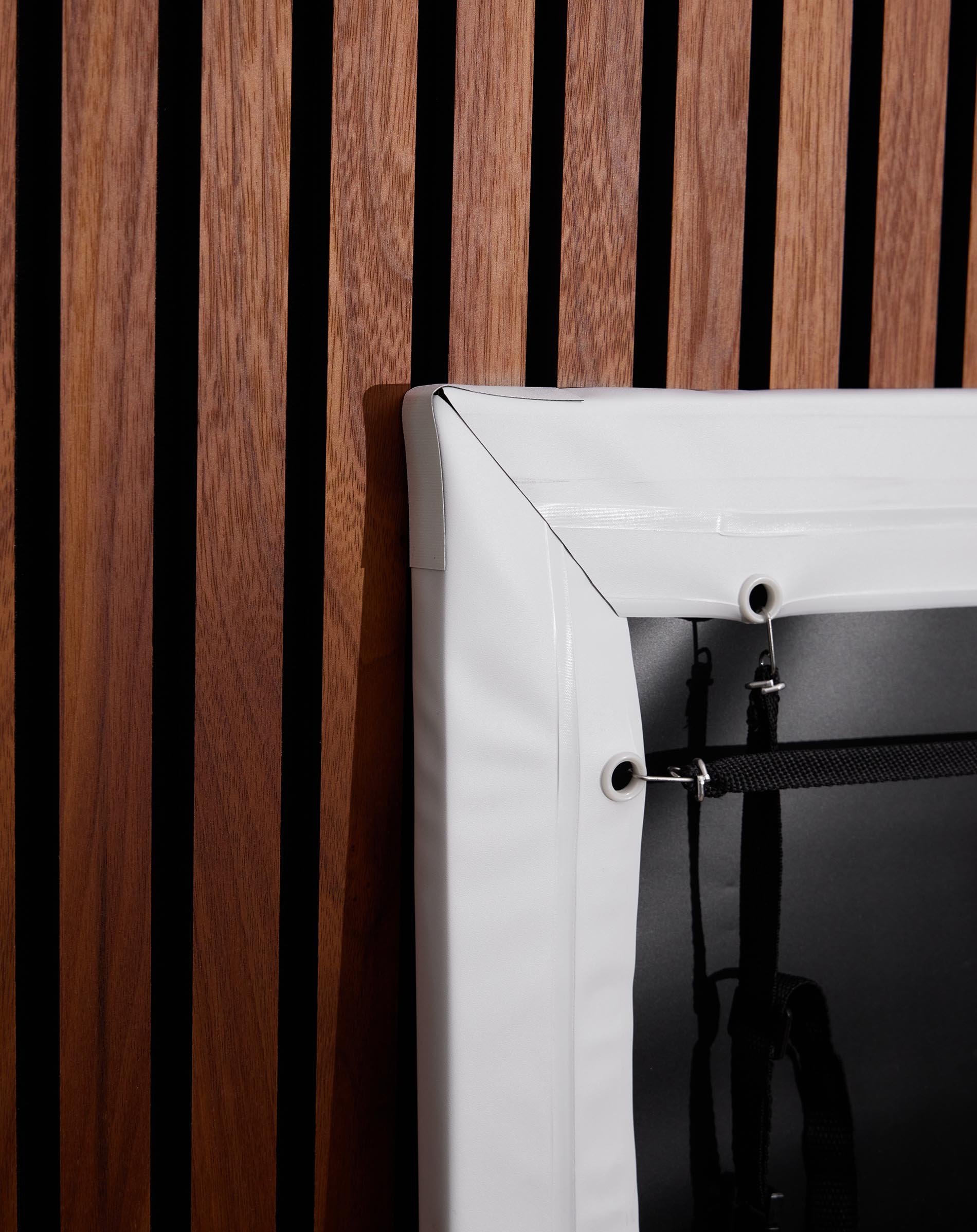 Design Frameless Screen - Kingpin Screens